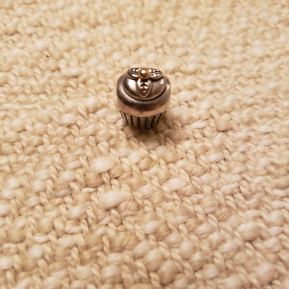 Pandora | Jewelry | Pandora Sterling Silver Cupcake | Poshmark